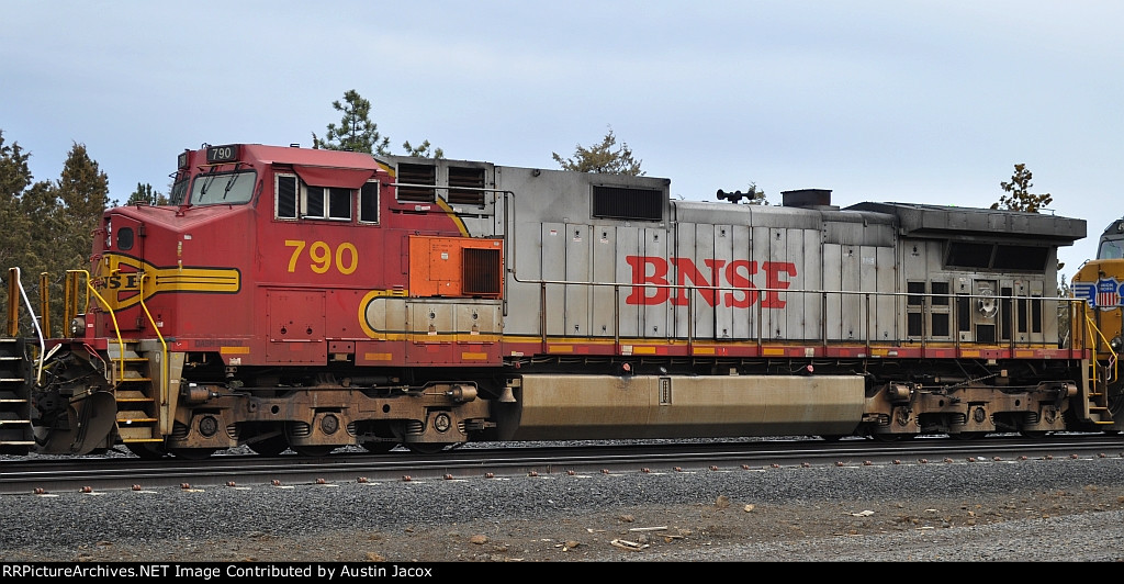 BNSF 790